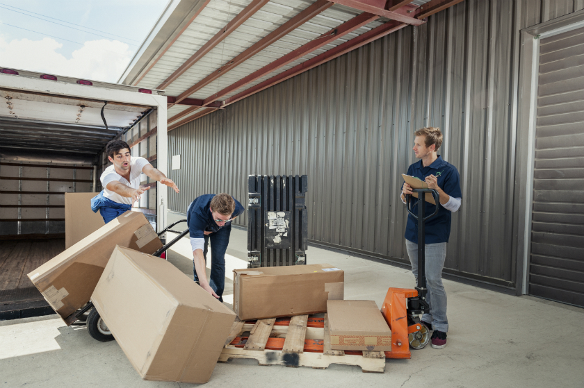 Tradesman with one or more Employees | Top Insurance Services Tradesman with one or more Employees | Top Insurance Services